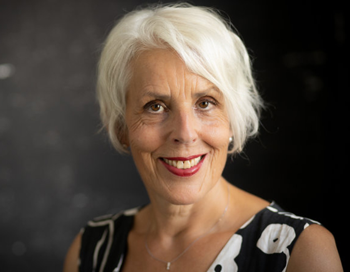 Katharina Döbler: „Dein ist das Reich“